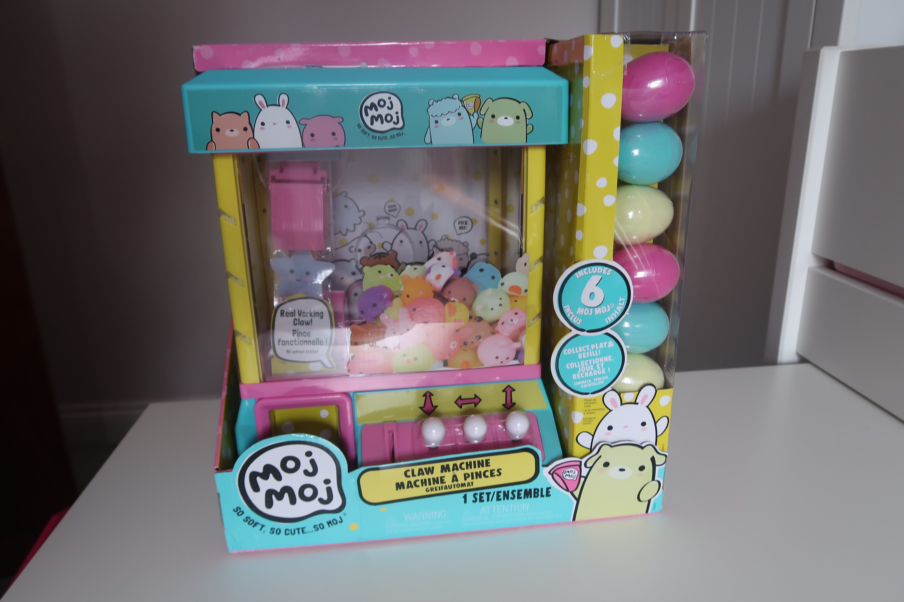 REVIEW - Moj Moj Claw Machine / Surprise Egg Grabber - Real Mum Reviews
