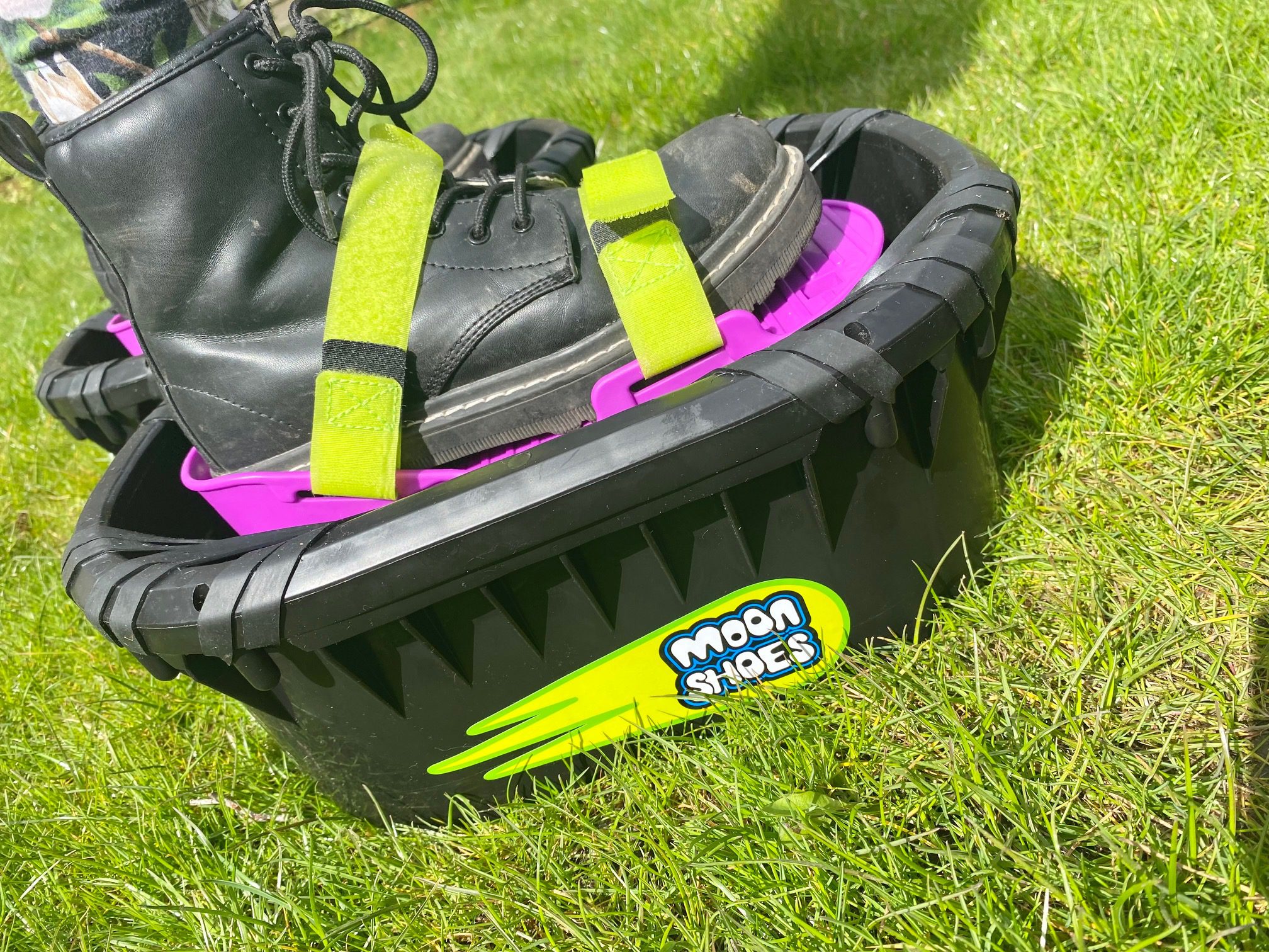 Moon Shoes REVIEW - Mini Trampolines for your feet! - Real Mum Reviews