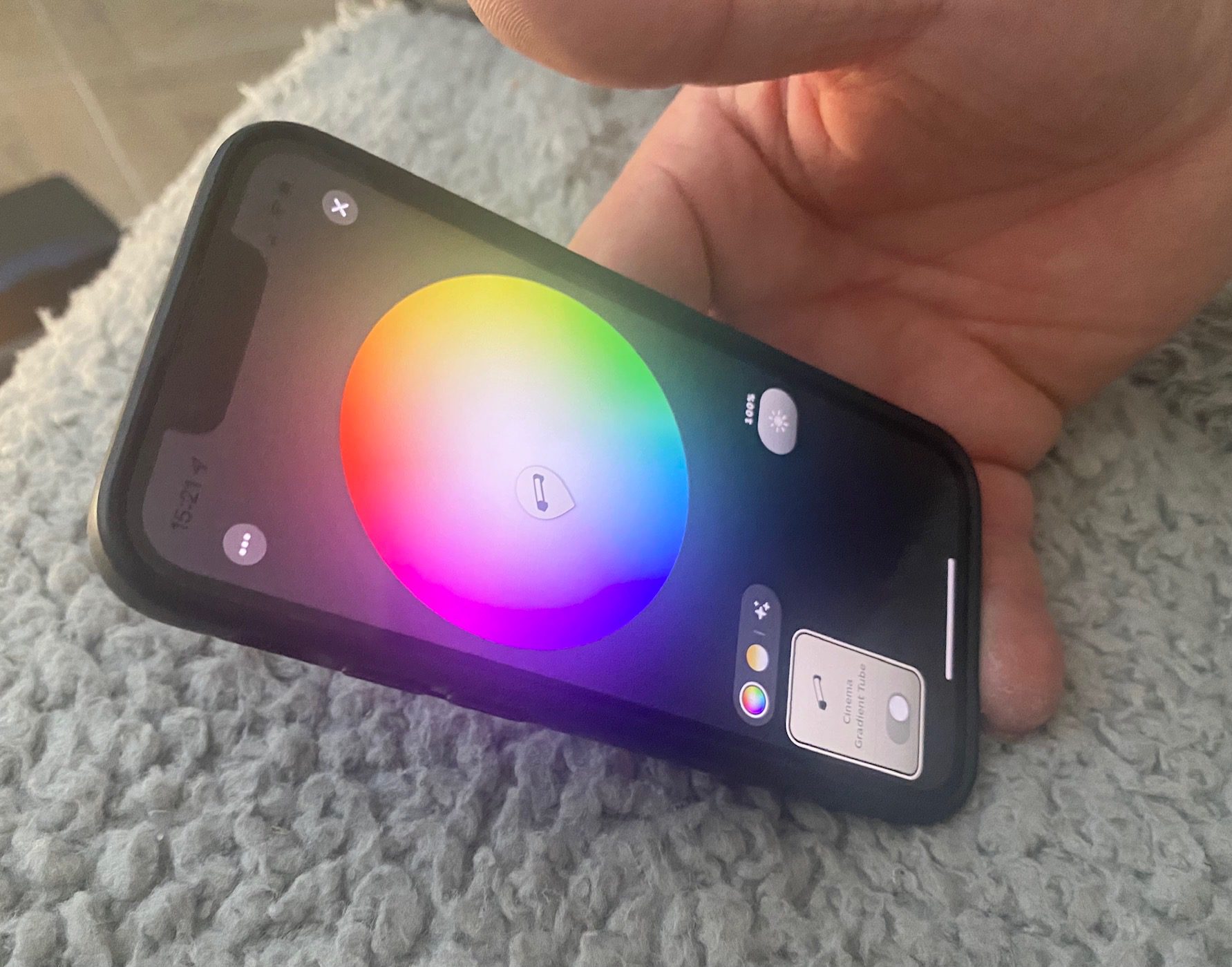 Philips Hue Play Gradient Light Tube REVIEW - Real Mum Reviews
