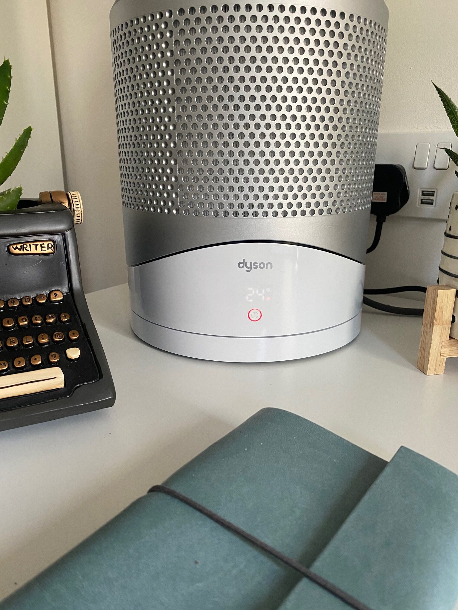 Dyson Pure Hot + Cool Purifying Fan Heater HP01 REVIEW - Real Mum Reviews